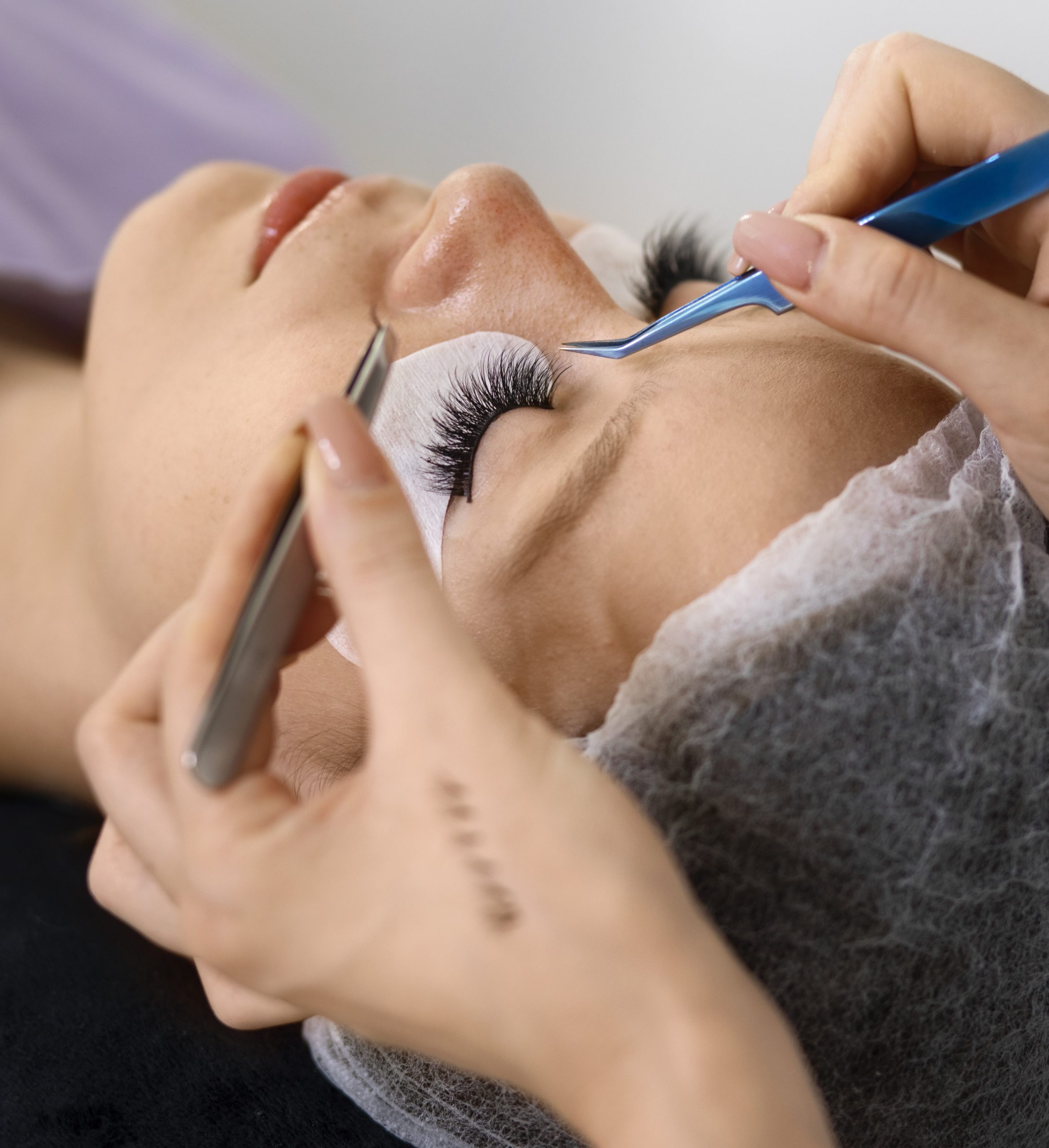 Beauté du regard : Extension de cils à cils - Data-Evo : Centre de formation